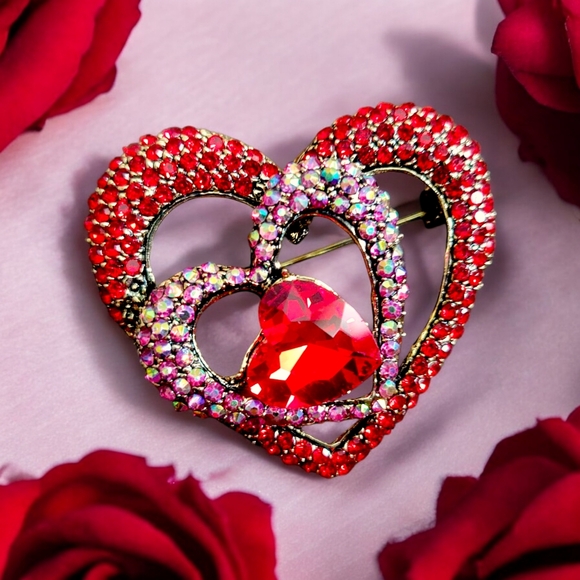 Jewelry | Rhinestone Heart Brooch | Poshmark